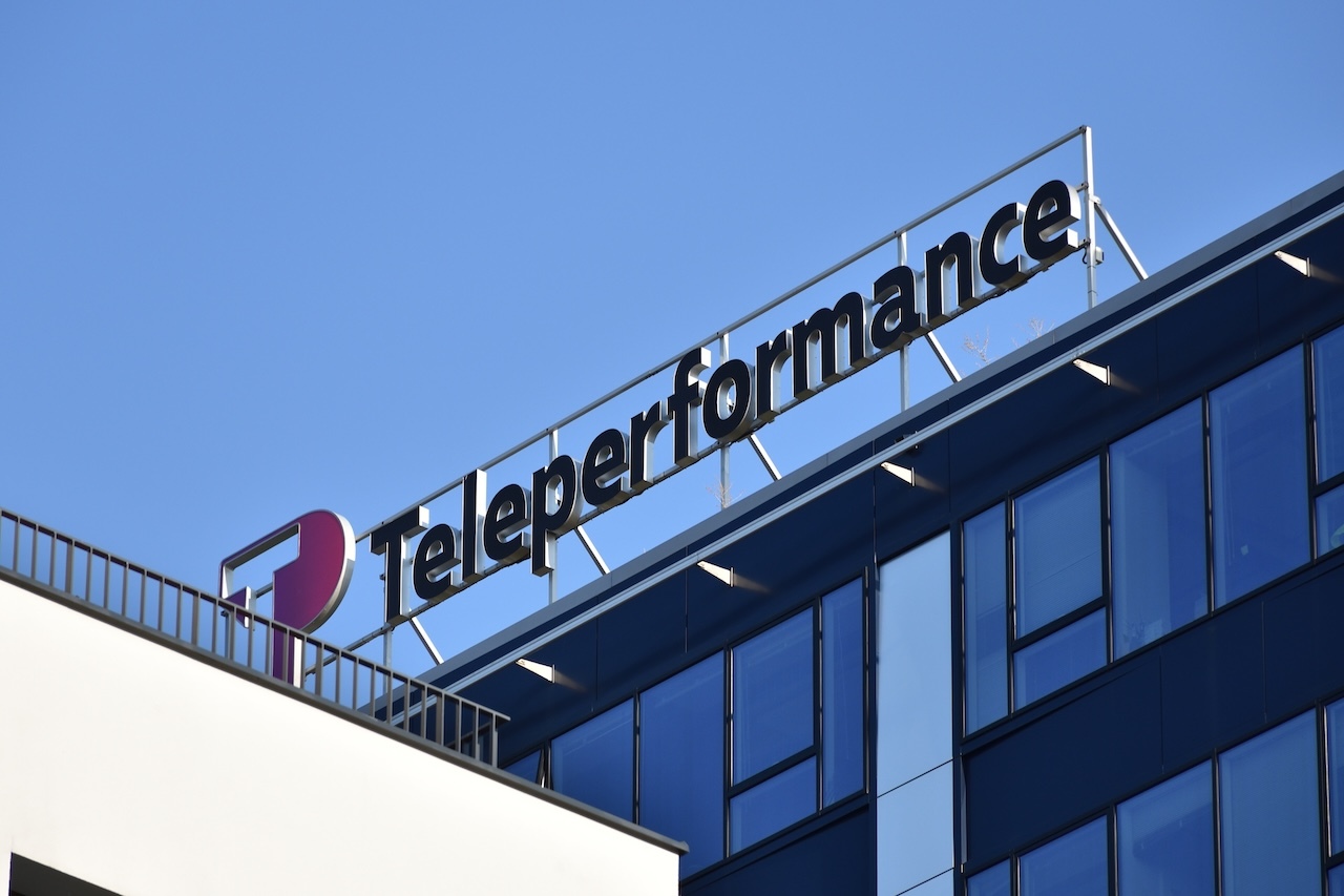 Teleperformance dépasse 10 milliards d'euros en 2025 et confie les ...