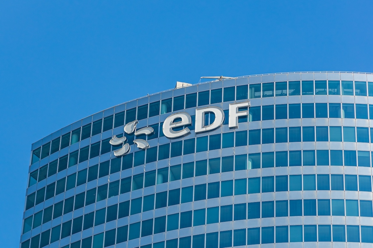 EDF prévoit 460 milliards d'investissements d'ici 2040, la Cour des ...