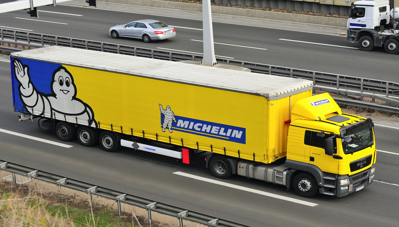 Michelin confirme ses objectifs 2025 après un premier semestre en ligne ...